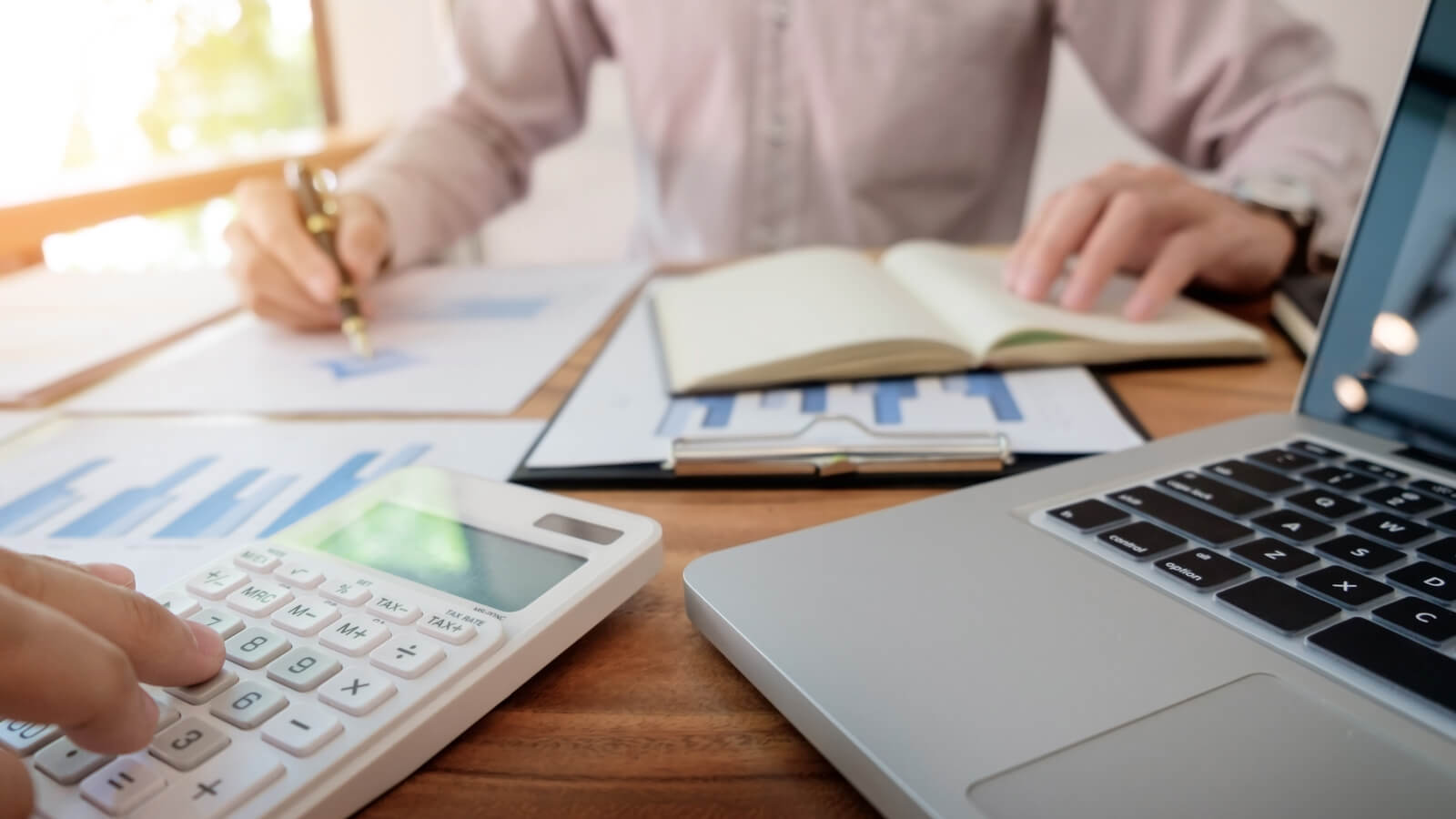 Pros And Cons Of Doing Your Own Bookkeeping DiMercurio Advisors Pros And Cons Of Doing Your Own Bookkeeping DiMercurio Advisors